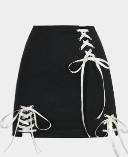 Pingl Par Sock Gremlin Sur Clothing