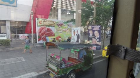 นงรถเมลสาย 76 ไปสถาน BTS วงเวยนใหญ Riding Bus route 76 to BTS