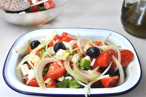 Ensalada Griega Receta fresca y Fácil IdeasParaCocinar