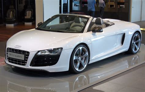 Audi R8 Spyder 5 2 FSI V10 525 Hp Quattro R Tronic