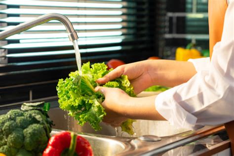 Aprenda 5 Formas De Higienizar Legumes E Verduras