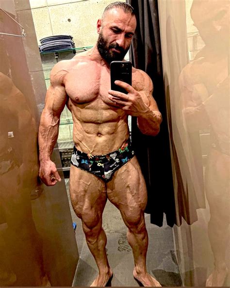 Worshiper Muscle On Twitter RT MiddleGiants Hot Handsome Iranian
