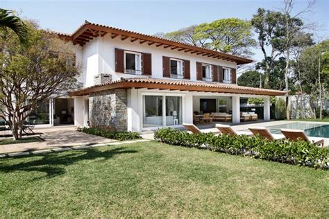 Casas De Campo De Dos Pisos Con Techo De Teja Casas Rusticas