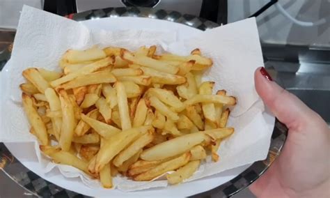 Batata frita supercrocante na Air Fryer em 30 minutos fácil de fazer