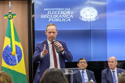 Governo Assina Acordo Para Enfrentamento Ao Crime Organizado Na