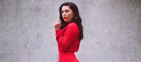 Video Seca Daniela Aránguiz saca aplausos con tradicional receta