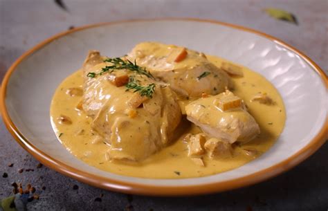 Émincé de Poulet à la Moutarde et à la Crème Cuisine