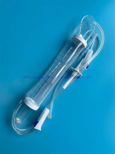 Medical Disposable Burette IV Infusion Set With Flow Regulator By Eo