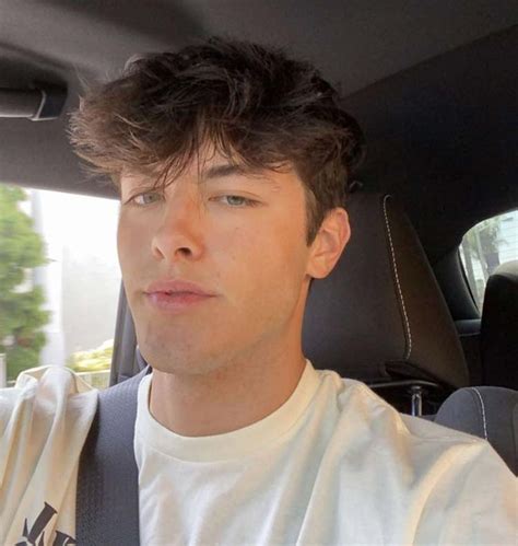 Fluffy Hair O corte de cabelo que é sucesso no TikTok Melhor