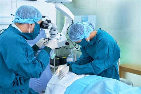 vetítő Ötödik busz cirugia de cataratas con rayos laser Teljesen