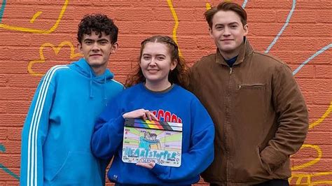Heartstopper Season Release Date Plot Cast More Showtimo
