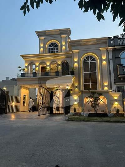 Spacious 10 Marla House Available For Sale In Citi Housing Society Citi