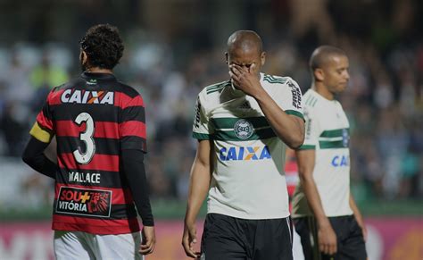 64 De Risco De Queda Coritiba Faz Sua Pior Campanha Nos Pontos