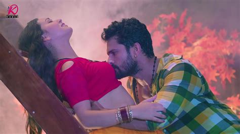 Sexy Sapna Chauhan Boob Kissed Navel Kiss Sexy Navel Show Hard Cheek