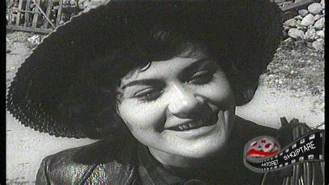 Ikona e humorit shqiptar Zyliha Miloti feson ditëlindjen