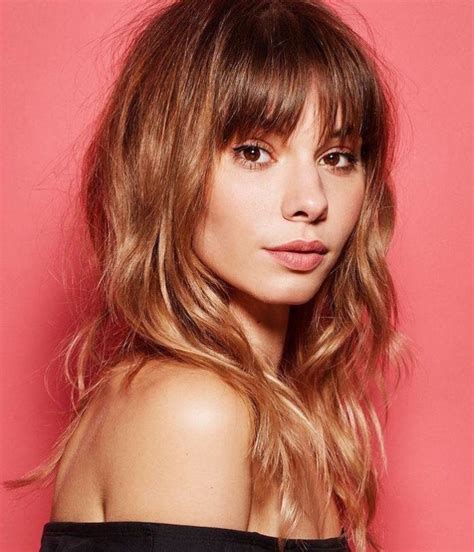 Comment Adopter La Frange Effil E Avec Style Le Mag Beaut