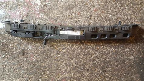 Renault Captur 2013 2015 Bumper Mount Rear Centre 850425825R Store