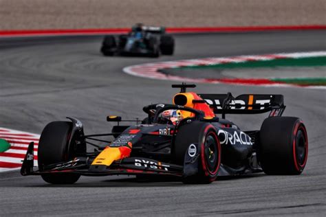 セッション序盤に雨レッドブル1 2角田9番手タイム結果2023年F1第8戦スペインGPフリー走行3回目 F1