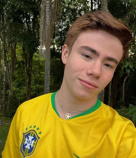 Irreconhecível assim está Matheus Ueta do Bom Dia Cia