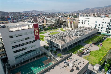 CWUR 2024 posiciona a Cayetano Heredia como la universidad líder del