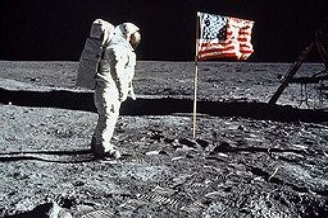 Premier Pas Sur La Lune
