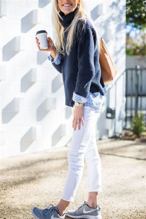 Perfect Ways To Wear White Denim Jeans Outfits 40 Preppy Outfits