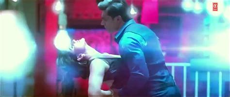 Wajah Tum Ho Full Video Song Hate Story Songs Zareen Khan Karan