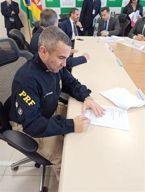 Prf No Rs Adere For A Integrada De Combate Ao Crime Organizado Ficco