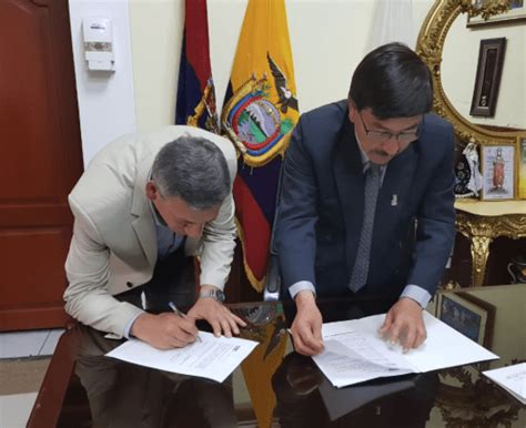 La Empresa Eléctrica Provincial Cotopaxi rinde homenaje al Cantón