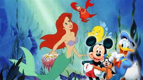 La Petite Sirène aviez vous remarqué Mickey Donald et Dingo dans le