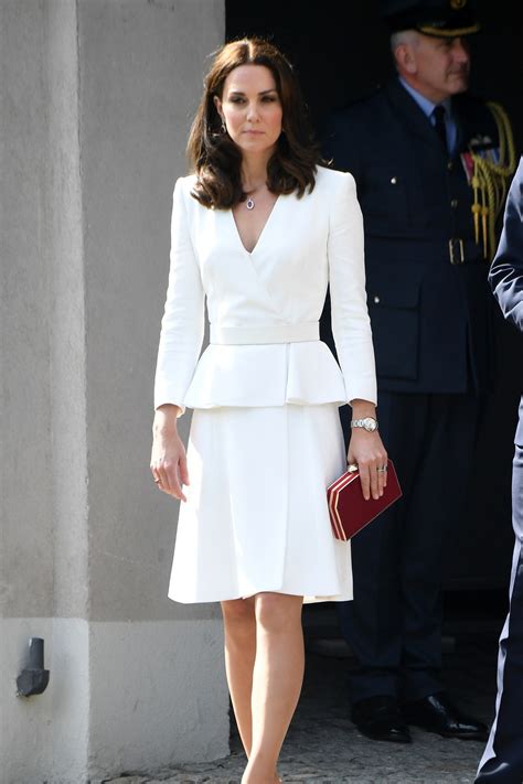 Kate Middleton Y Sus Vestidos Blancos Que Inspiran A Futuras Novias