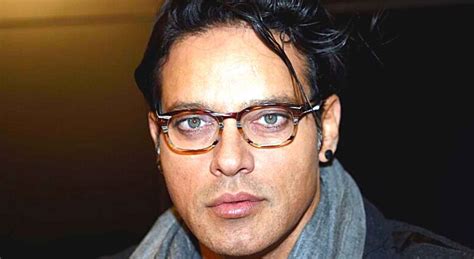 Gabriel Garko presenta il suo nuovo fidanzato È bellissimo e voglio