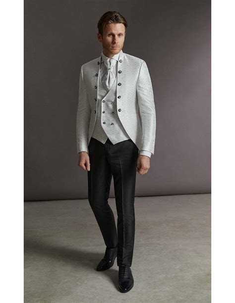 Traje De Novio Roberto Vicentti Tiendas Sedka Novias