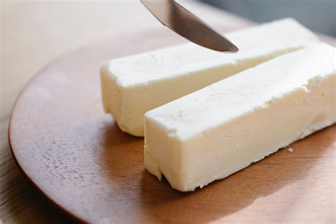 Margarina vs mantequilla Cuáles son las diferencias y cuál es la más