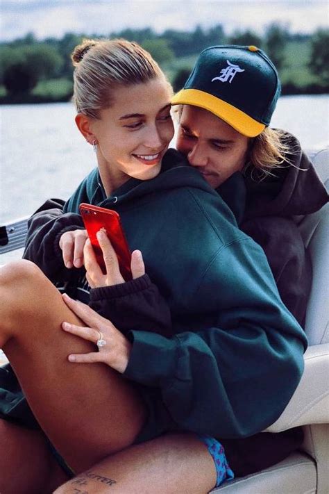 F5 Celebridades Justin Bieber e a mulher Hailey Baldwin vão morar
