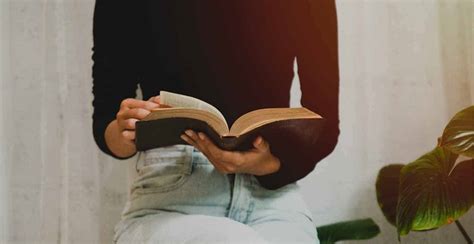 Por Qu Leer La Biblia Todos Los D As Cvclavoz