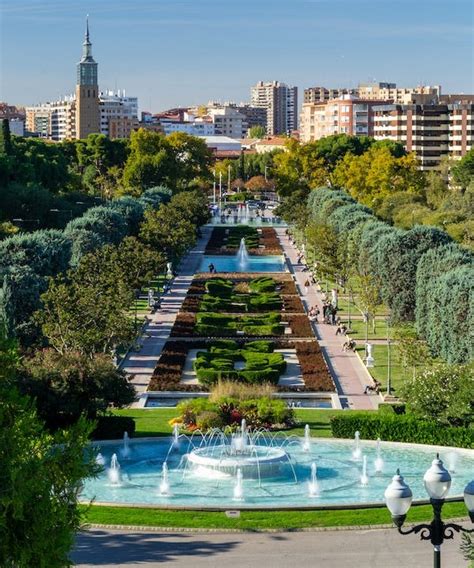 Zaragoza Uno De Los Destinos De Moda Para Oto O Enjoy Zaragoza