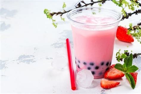 Strawberry Milk Tea Easy Recipe To Make Strawberry Boba Tea At Home