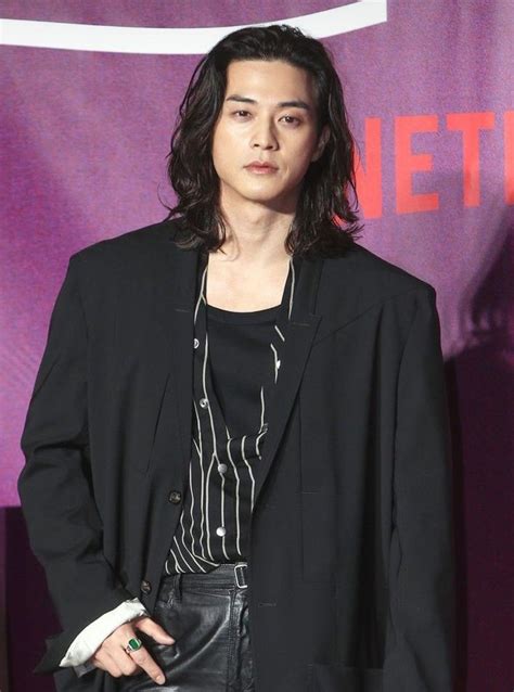 Ballerina Jeon Jong Seo Chases Kim Ji Hoon Over Revenge For Park Yoo