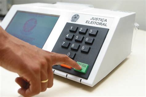 Fundão eleitoral de R 4 9 bilhões preocupa economistas entenda como