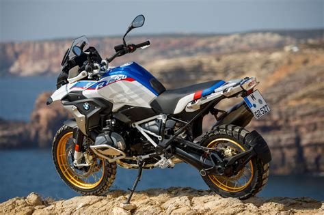 2019 BMW R 1250 GS And R 1250 RT First Look Review Rider Magazine