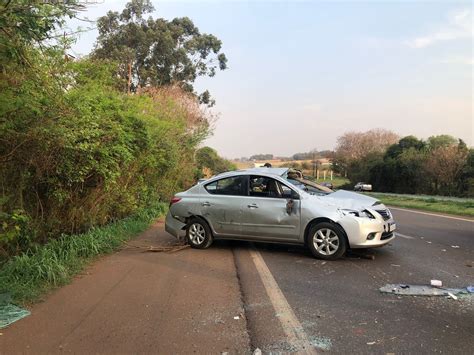 Homem Fica Gravemente Ferido Ap S Carro Capotar Na Br Oeste E
