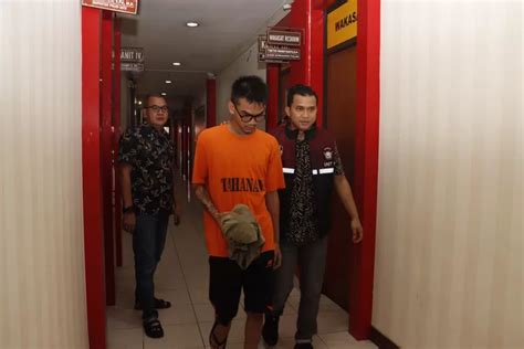 Ini Pekerjaan Mentereng Yuskam Nur Dan Anita Agnes Alexandra Orang Tua