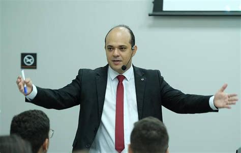 Saiba quem são os pré candidatos a prefeito de Campina Grande em 2024
