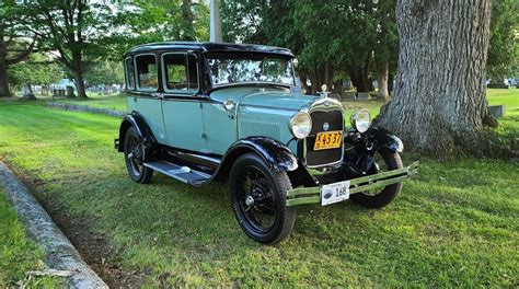 PERFECT CONDTION 1929 Model A Ford Fordor Murray Body Deluxe Touring