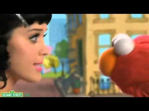 Katy Perry Troppo Sexy Censurata Da Sesame Street Elmo Su YouTube