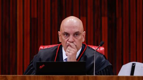 Tribuna da Internet Moraes não comenta ato na Paulista mas diz que o