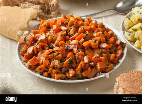 Ensalada de zanahoria tradicional marroquí como un plato lateral