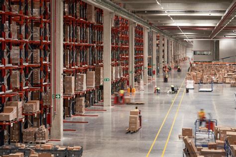 Kave Home Rozbuduje Centrum Logistyczne