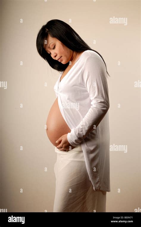 Sensual Portrait Of A Pregnant Thai Woman Stock Photo Alamy